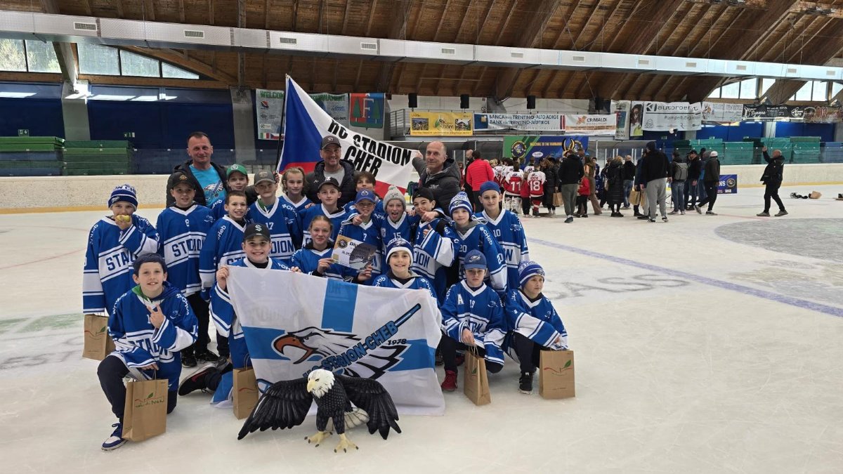 Mladší žáci na mezinárodním turnaji v italském Fondo | HC Stadion Cheb