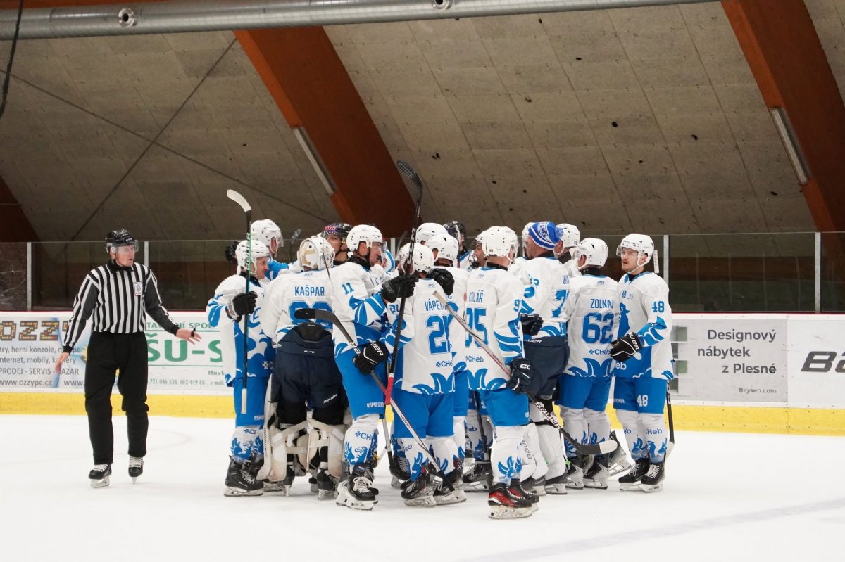 HC Stadion Cheb slaví cennou výhru v Hronově 3:2 po nájezdech | HC ...